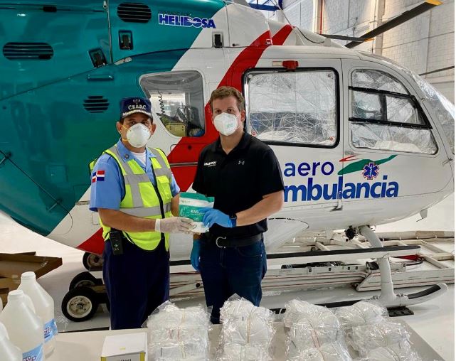 Gonzalo Castillo entrega mascarillas N95 y litros de alcohol al CESAC ...
